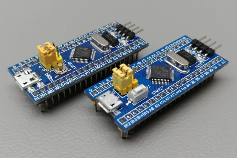 Blue Pill (STM32F103C8T6) - распиновка, схема и обзор платы